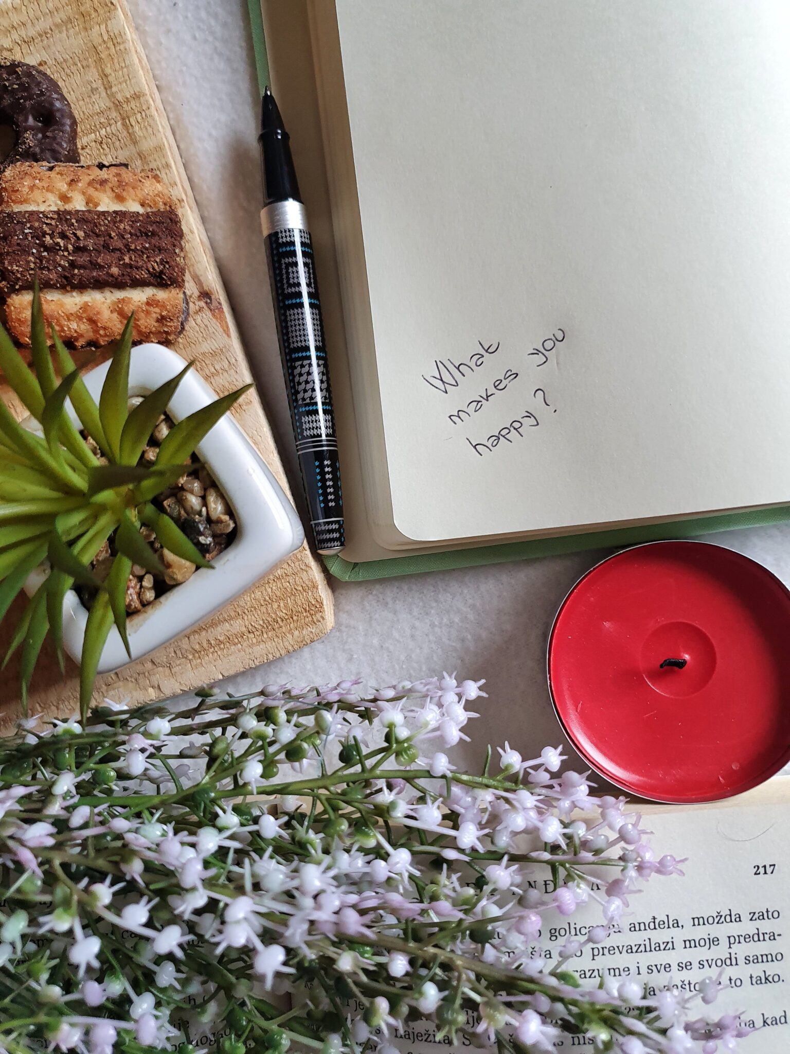 Creative Journaling 101: Your Ultimate Guide - Vaughn Journals